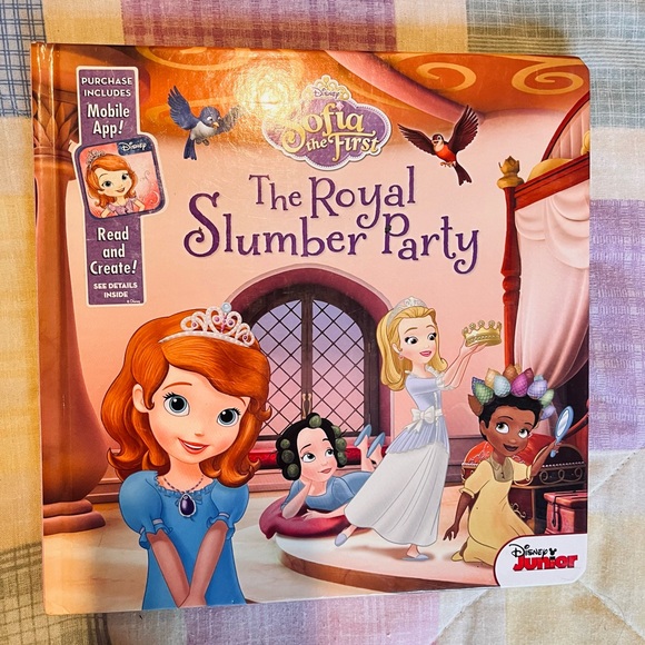 Disney | Other | Disney Junior Hardback Book | Poshmark